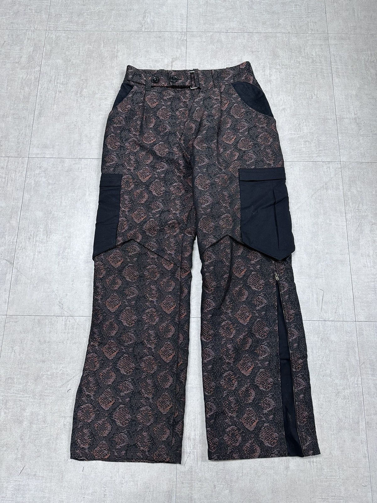 Kiko Kostadinov Kiko Snake Bindra cargo trousers46 | Grailed