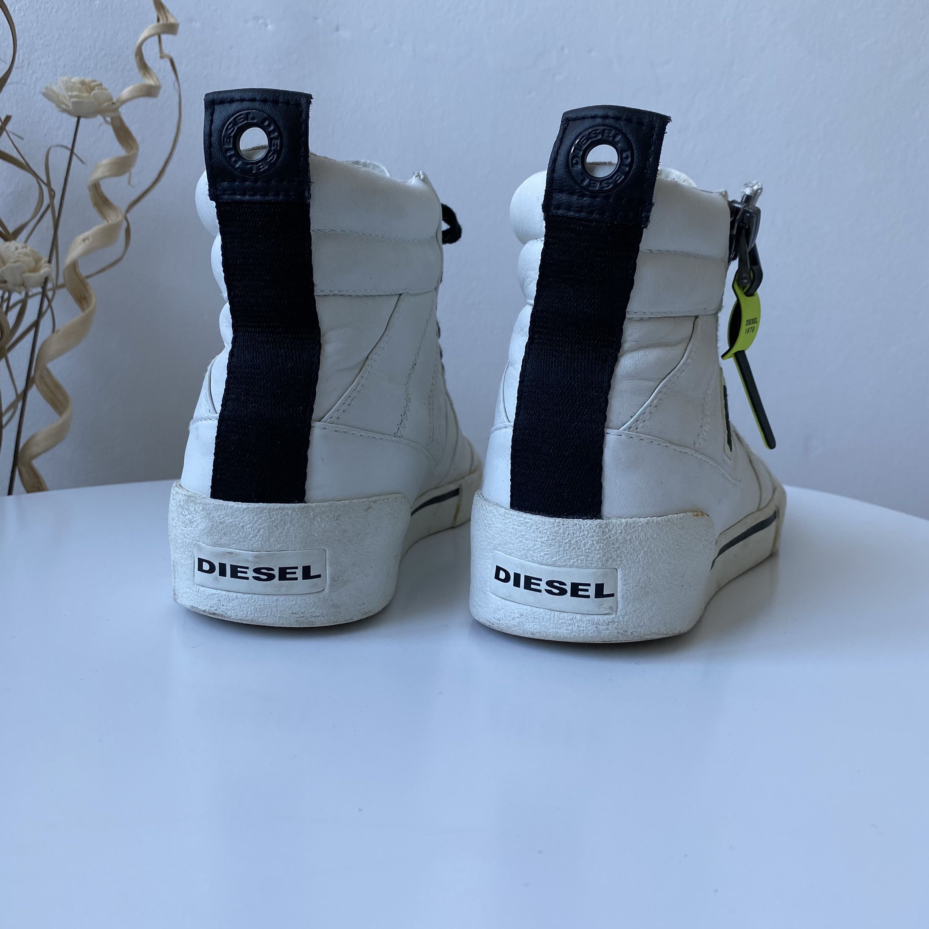 Diesel 🔥Vintage Diesel High Top Vegan-Leather Zip Fashion Sneakers ...