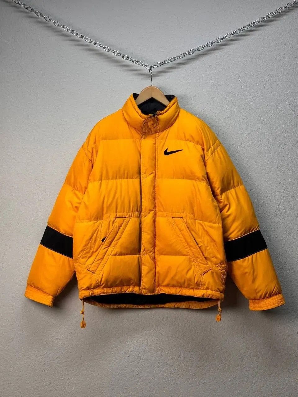 Nike × Streetwear × Vintage SALE💣💣 Vintage 90s Nike Down Feather Puffer ...