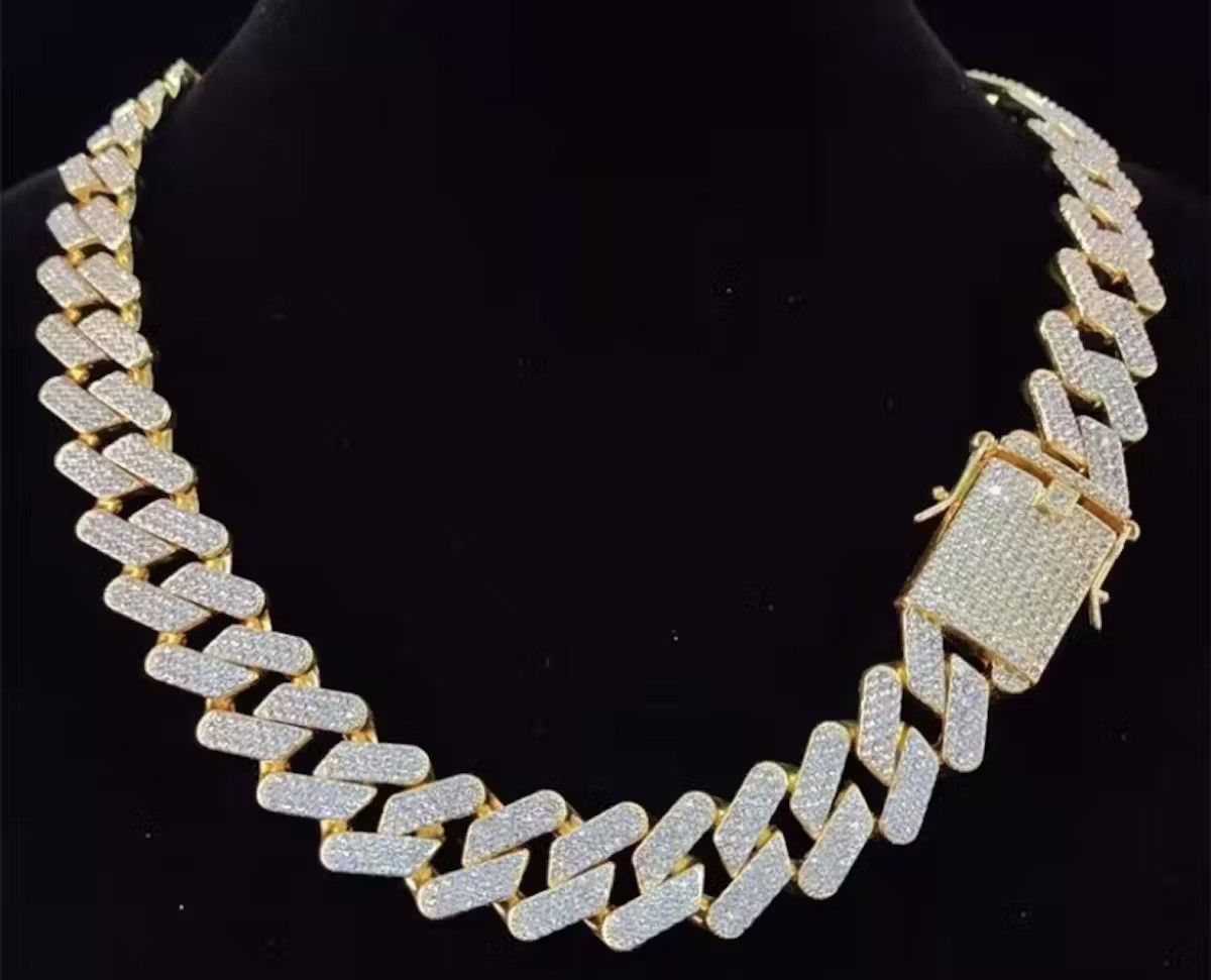 Vintage Fat shiny chain | Grailed