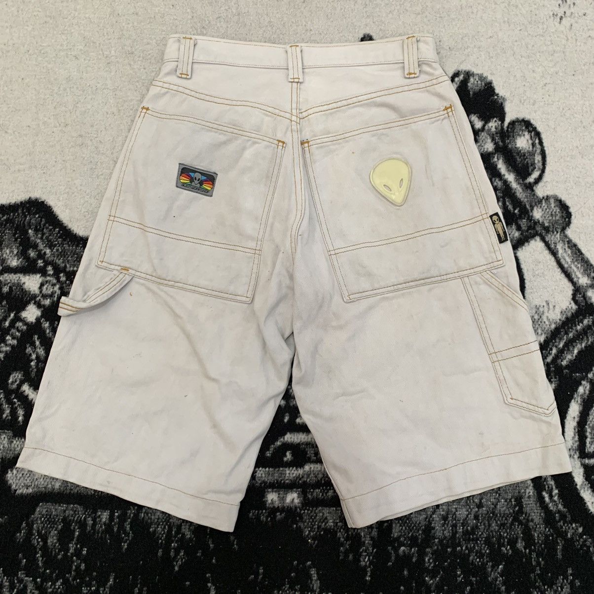 Alien Workshop × Vintage Vintage Y2K Alien Workshop Glow In The Dark ...