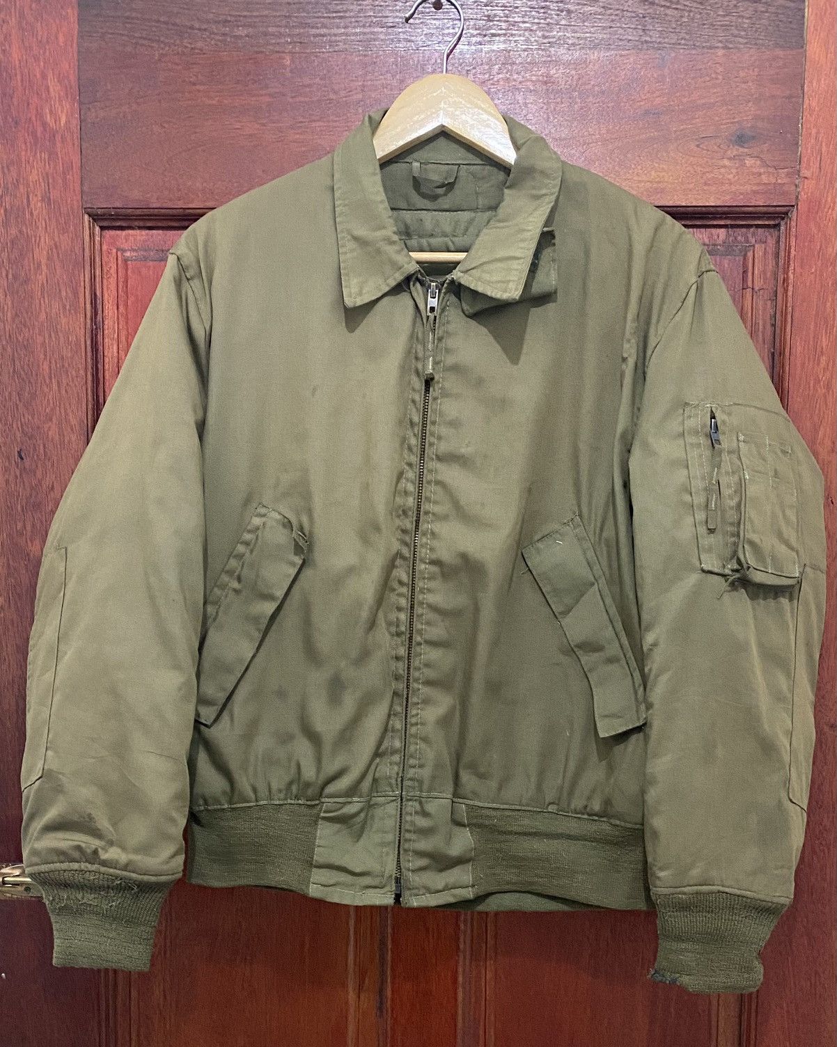 Vintage Vintage 70s USAF Cold Weather Bomber Jacket Olive Green | Grailed