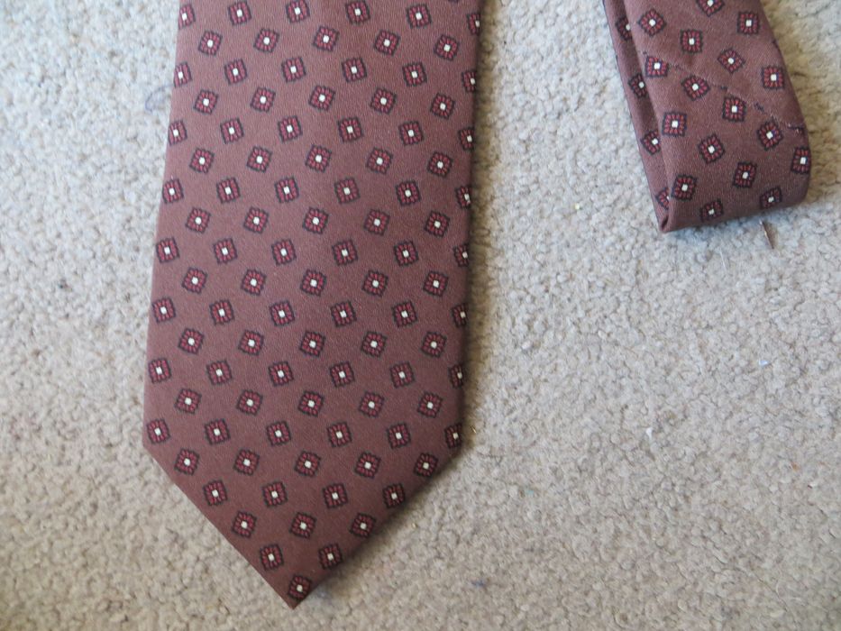 Drakes MICHAEL J DRAKE SPOTTED TIE | Grailed