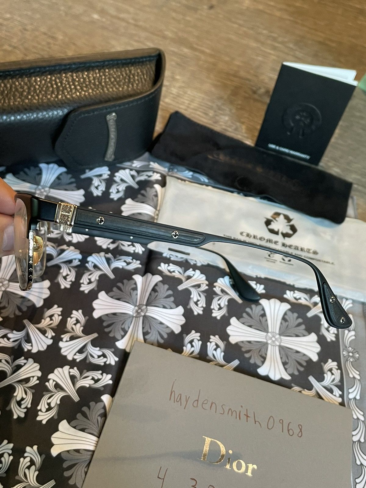 Chrome Hearts Chrome hearts “instapound” black and gold frame demo ...