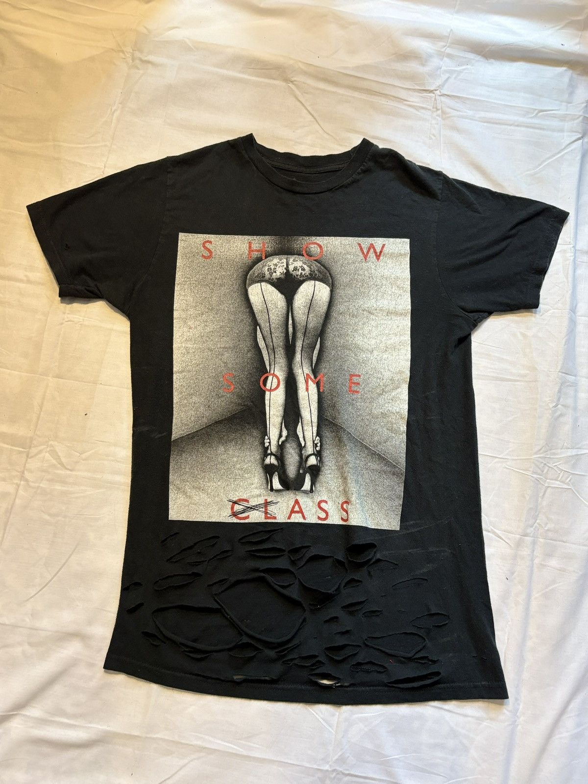 Other Show some class tee | Grailed