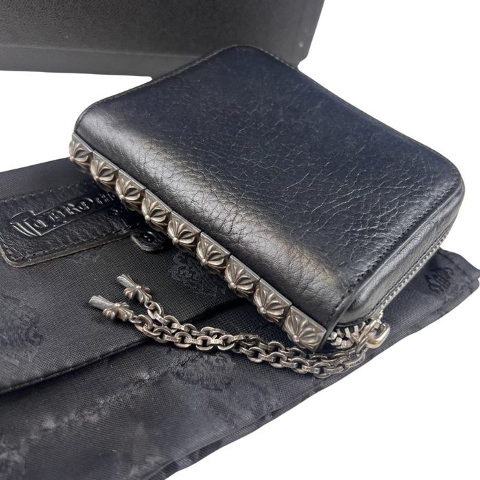 Chrome Hearts Chrome hearts Zip Leather Pyramid Stud Cross chain wallet ...