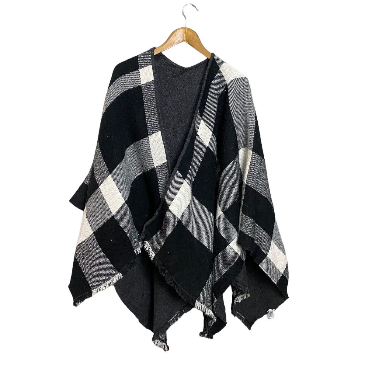 Japanese Brand × Uniqlo Uniqlo Plaid poncho | Grailed