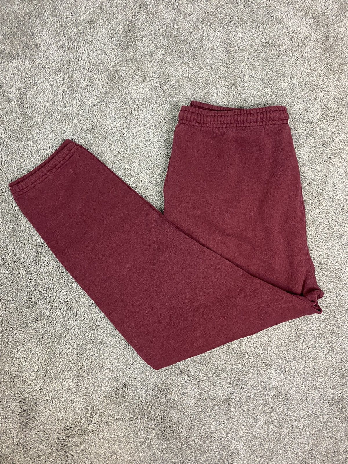 Vintage Vintage fruit of the loom maroon sweatpants | Grailed