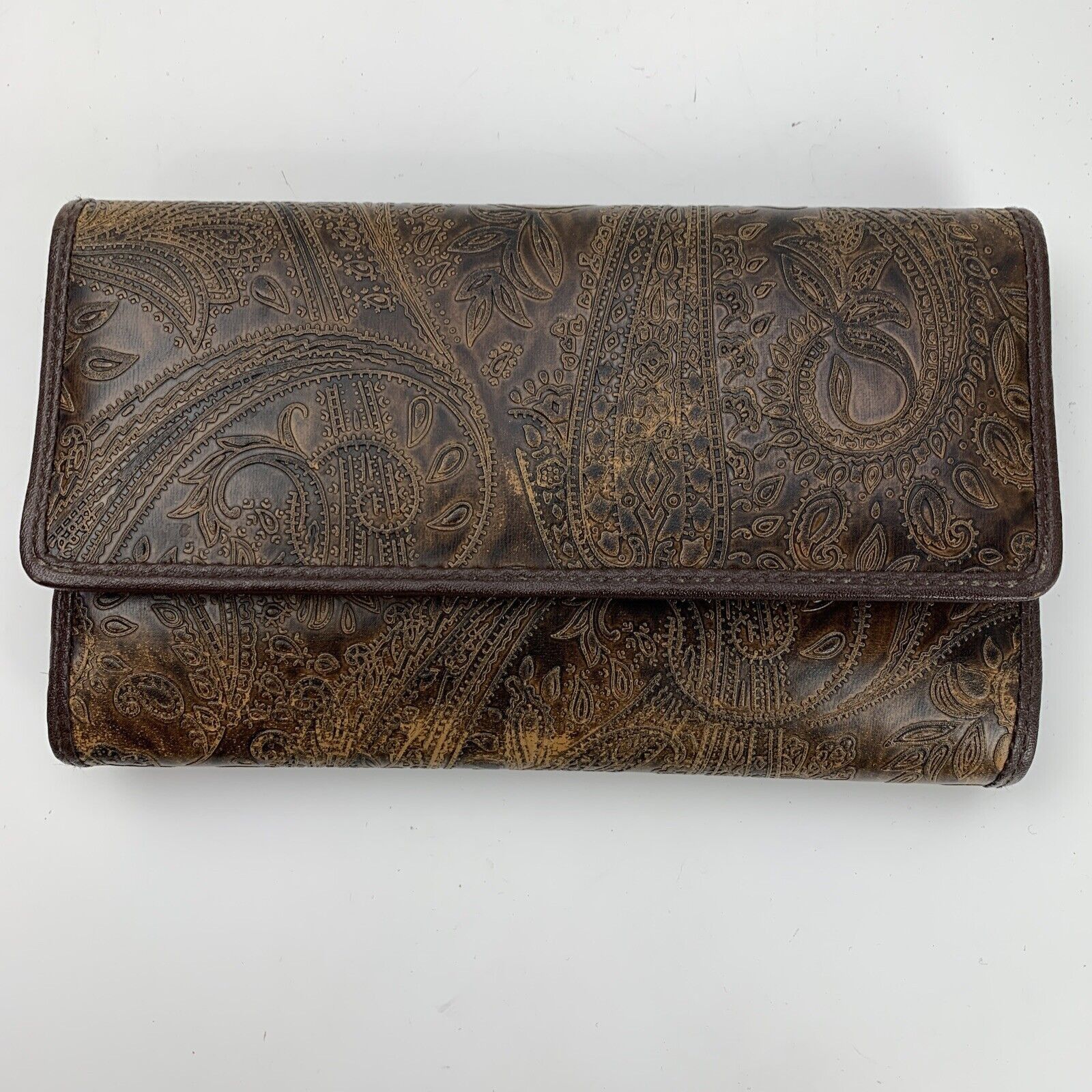Vintage Relic Brown Paisley Womens Wallet | Grailed