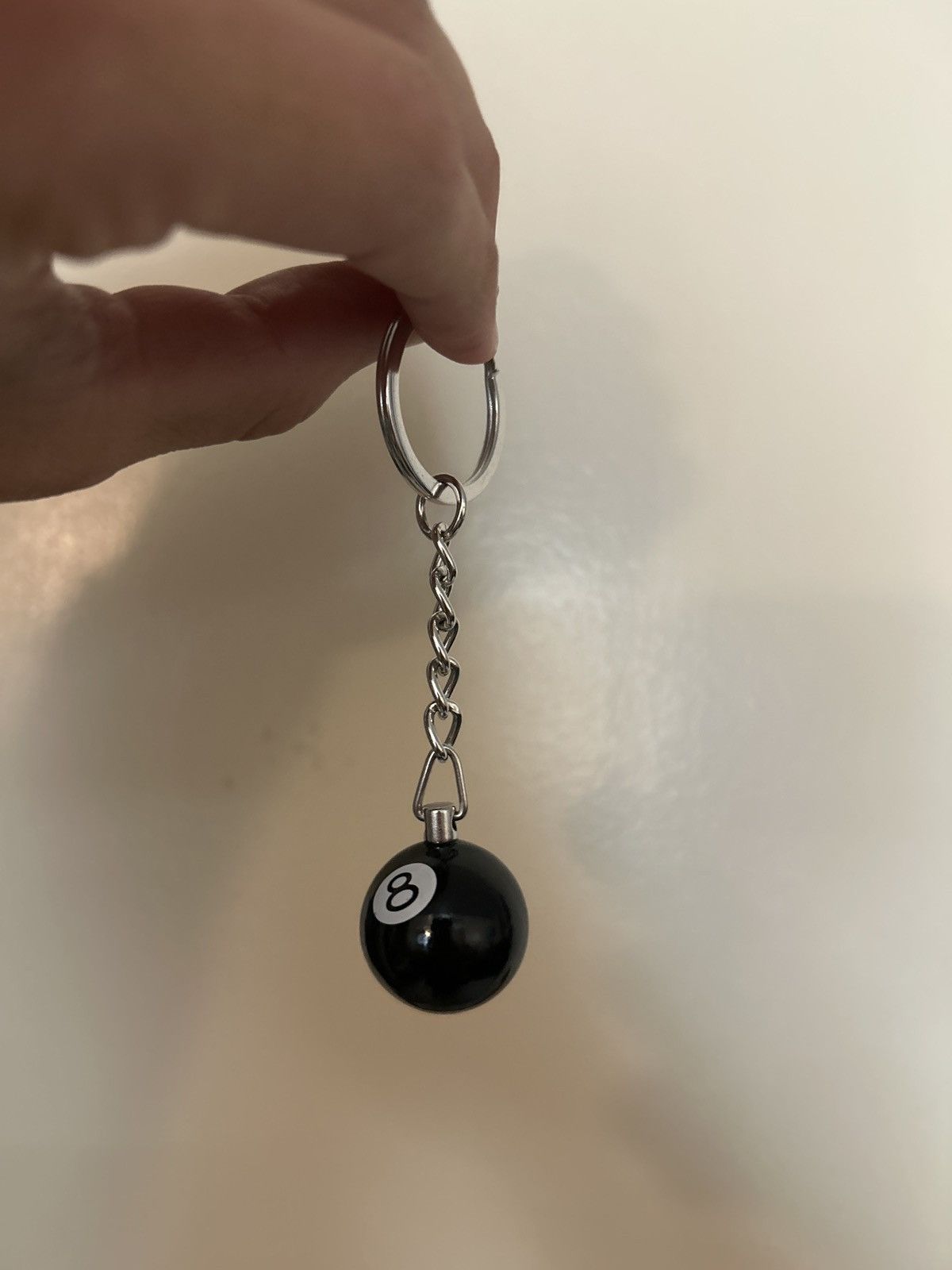 Stussy 8-ball keychain | Grailed