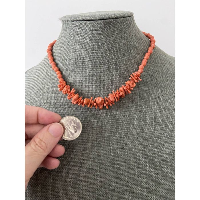 Generic Fun and Pretty Faux Coral and Round Bead Necklace | Grailed