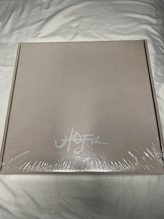 Travis Scott Travis Scott Utopia C2 Box Set Pack | Grailed