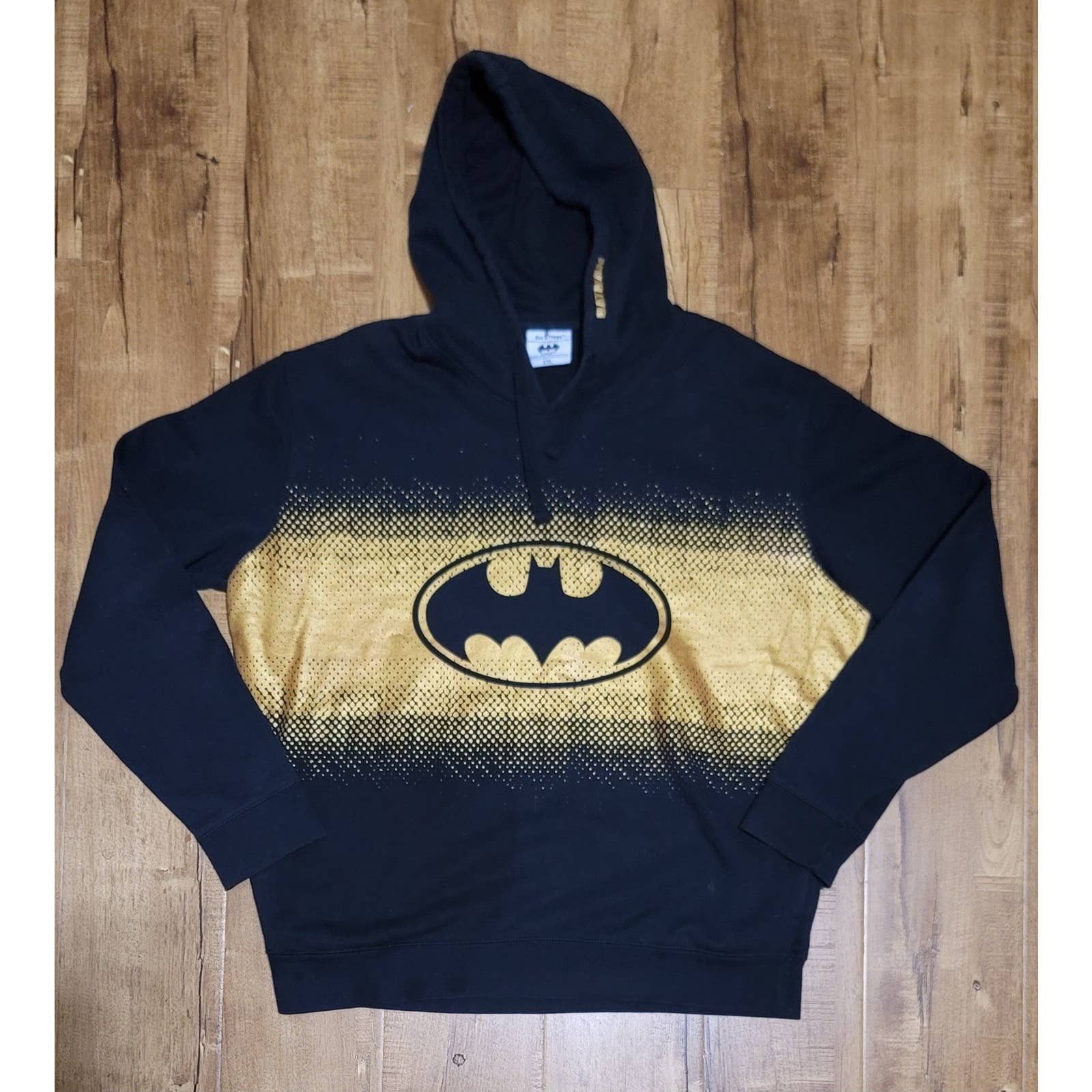 Batman Six Flags Batman Hoodie | Grailed
