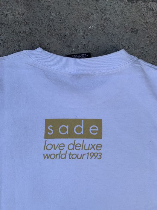 Vintage SADE LOVE DELUXE WORLD TOUR 1993 VINTAGE TSHIRT M | Grailed