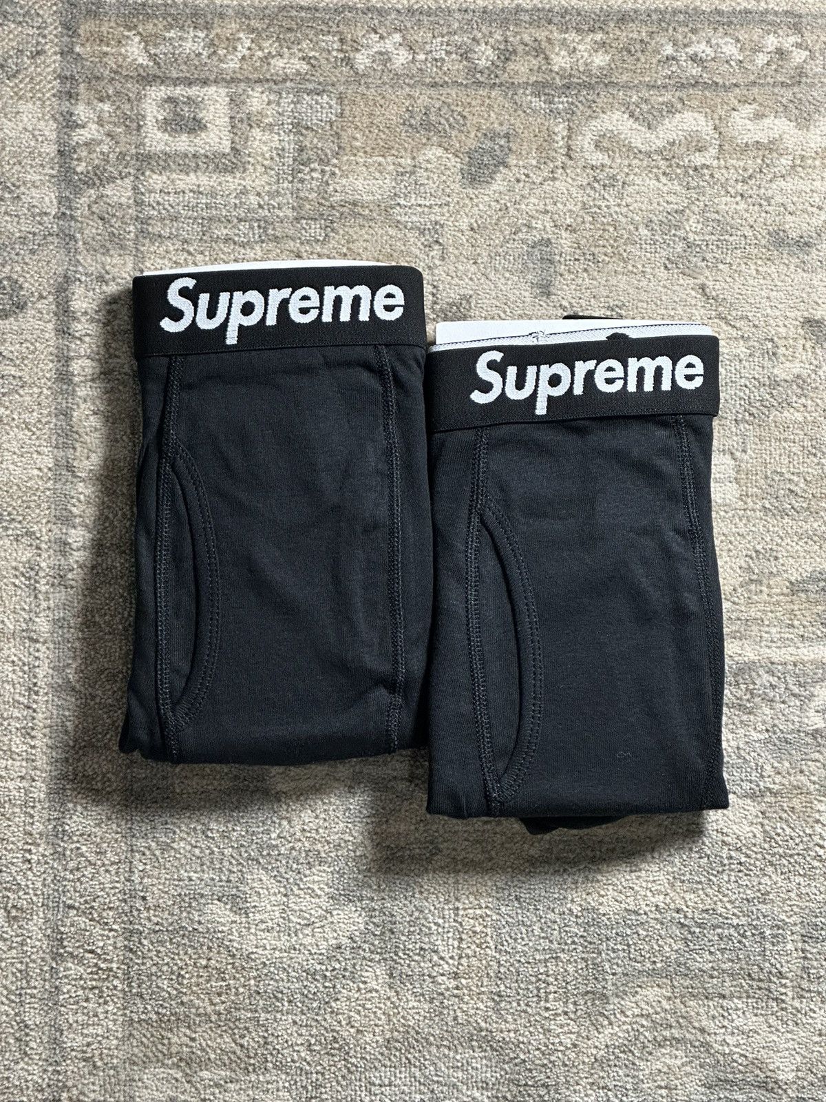 Supreme 2-Pack Supreme Hanes Boxers - S | Grailed
