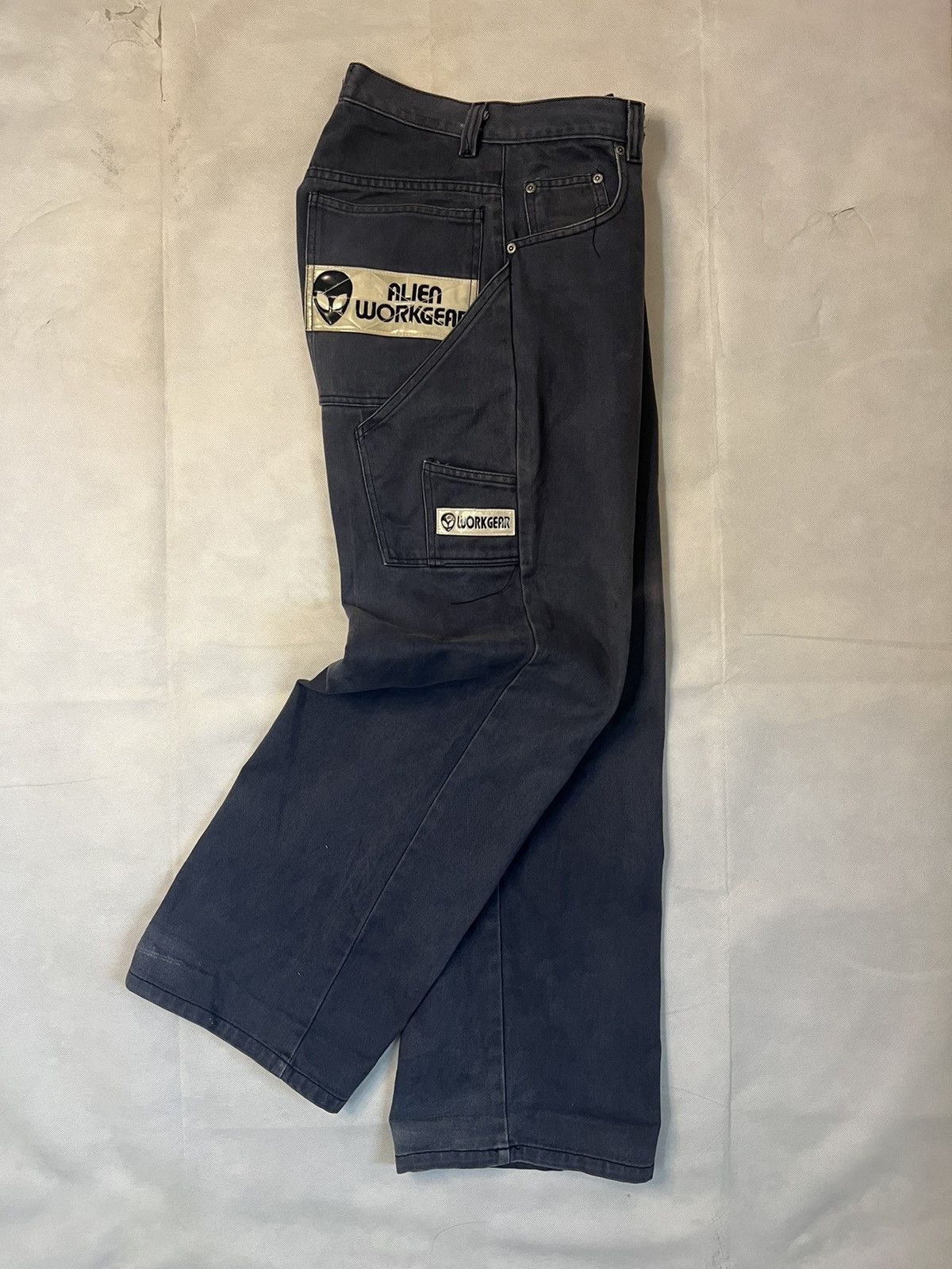 Vintage Vintage Alien Workshop Workgear Reflective Patch Baggy Jeans ...