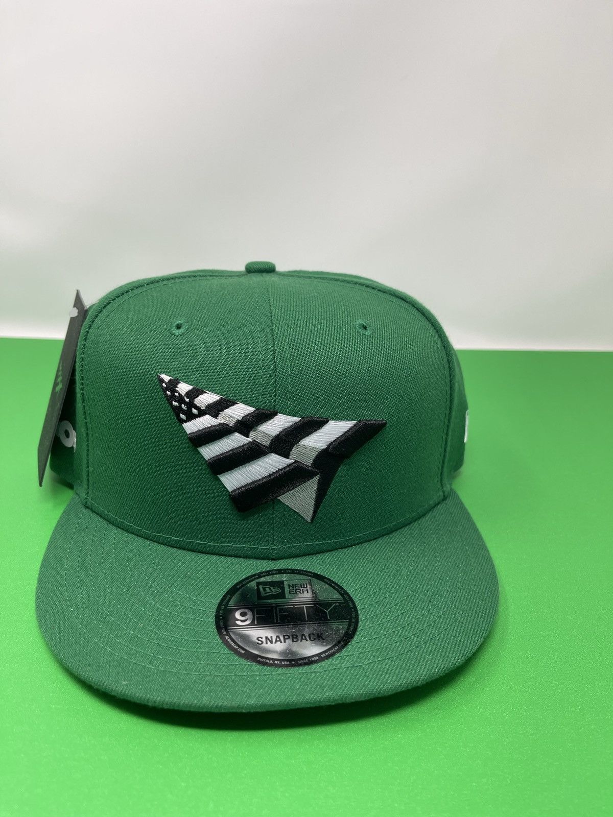 Paper Planes × ROC NATION Paper Planes Statik Selektah Green Snap Back ...