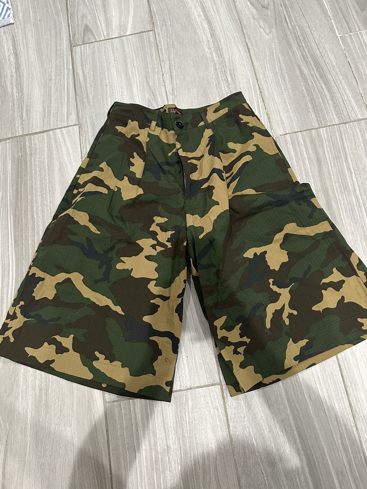 LUU DAN Luu Dan Baggy Long camo shorts | Grailed