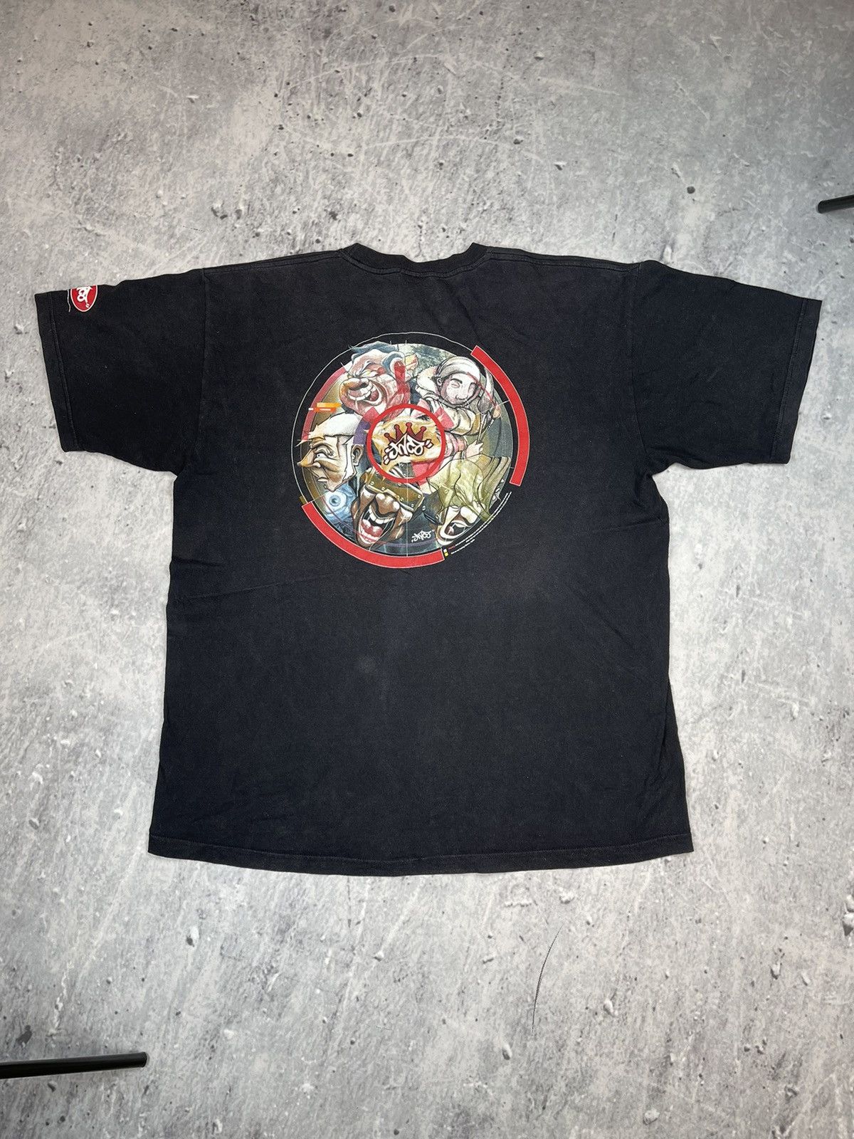 Jnco × Streetwear × Vintage RARE Jnco Jeans centre logo vintage tee ...