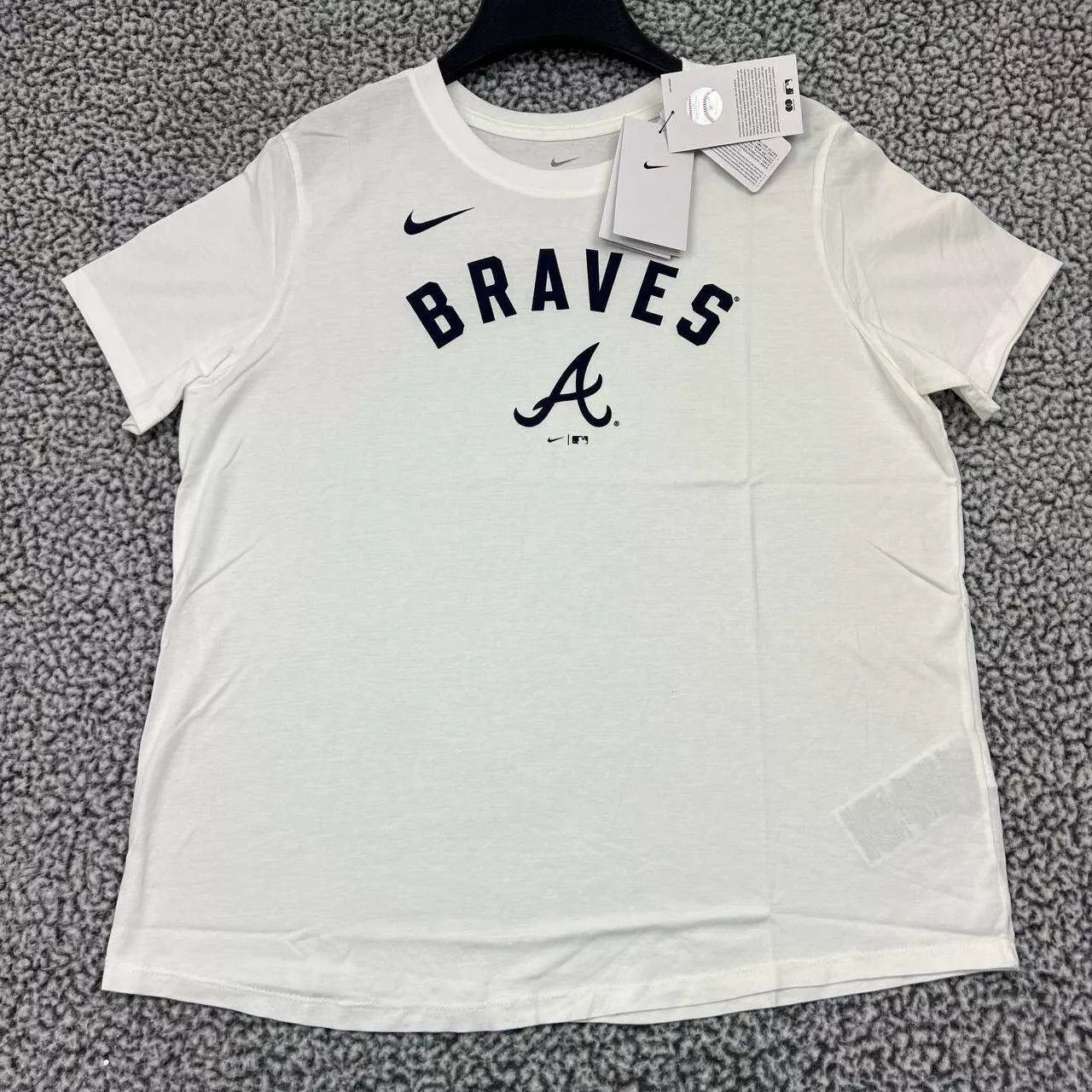 Nike Atlanta Braves Shirt Women Short Sleeve Crew Neck Cotton M | Grailed