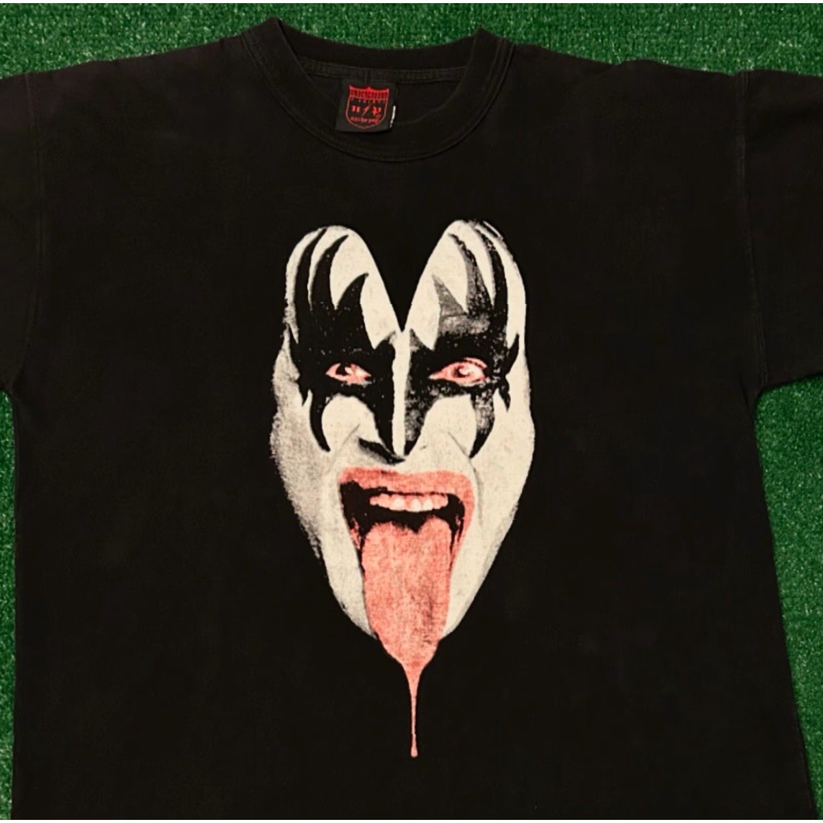 Simons VINTAGE 90s KISS Band T-Shirt Big Face Gene Simmons Black Adult ...