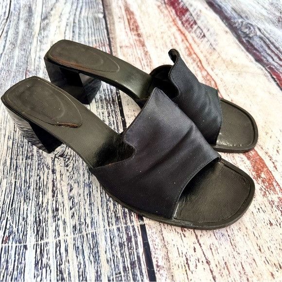 Robert Clergerie Vintage Robert Clergerie Paris Black Square Toe Slides ...