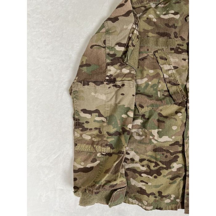 Vintage OCP Flame Resistance Army Combat Uniform (FRACU) Medium Shor ...