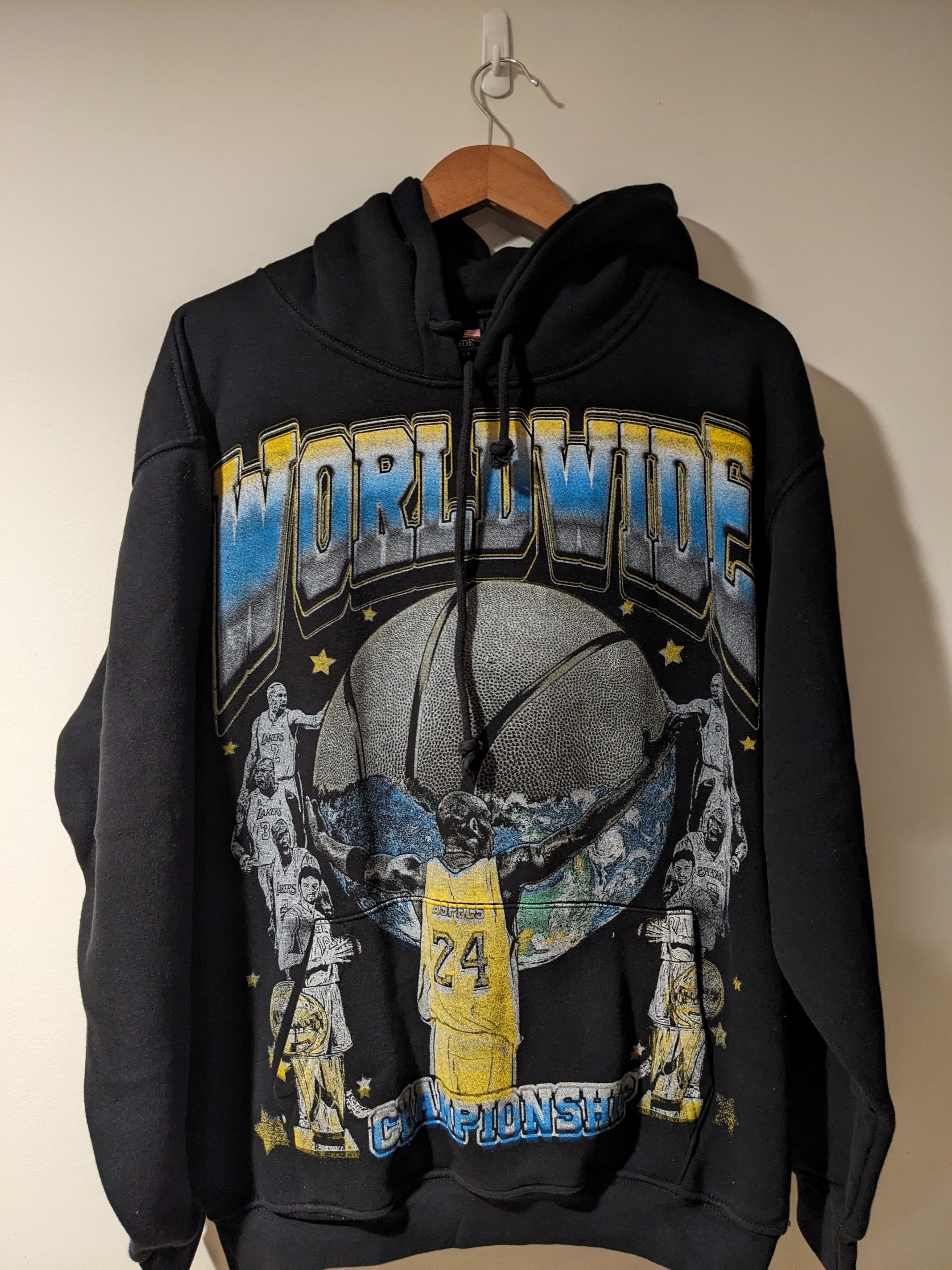 Vintage Vintage 90s World Wide Championship Lakers Kobe Hoodie | Grailed
