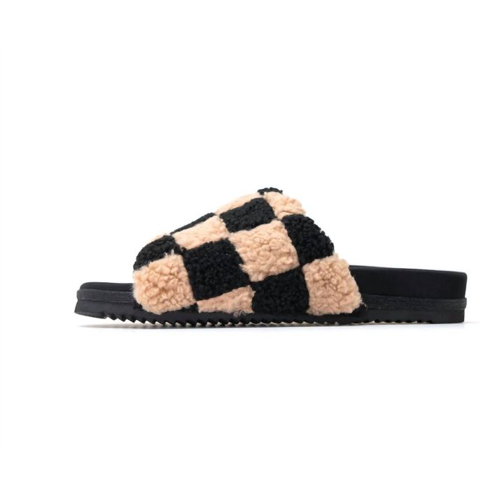 Designer ROAM Fuzzy Checker Slider In Fuzzy Checker | Grailed