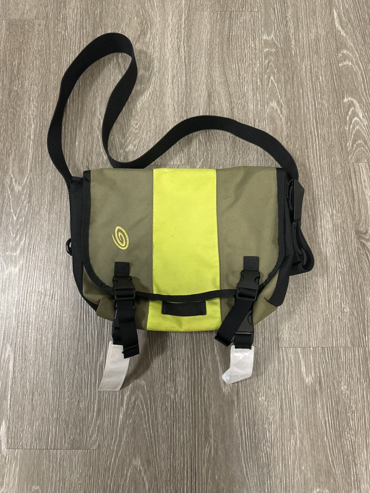Timbuk2 Timbuk2 Classic Messenger Bag | Grailed