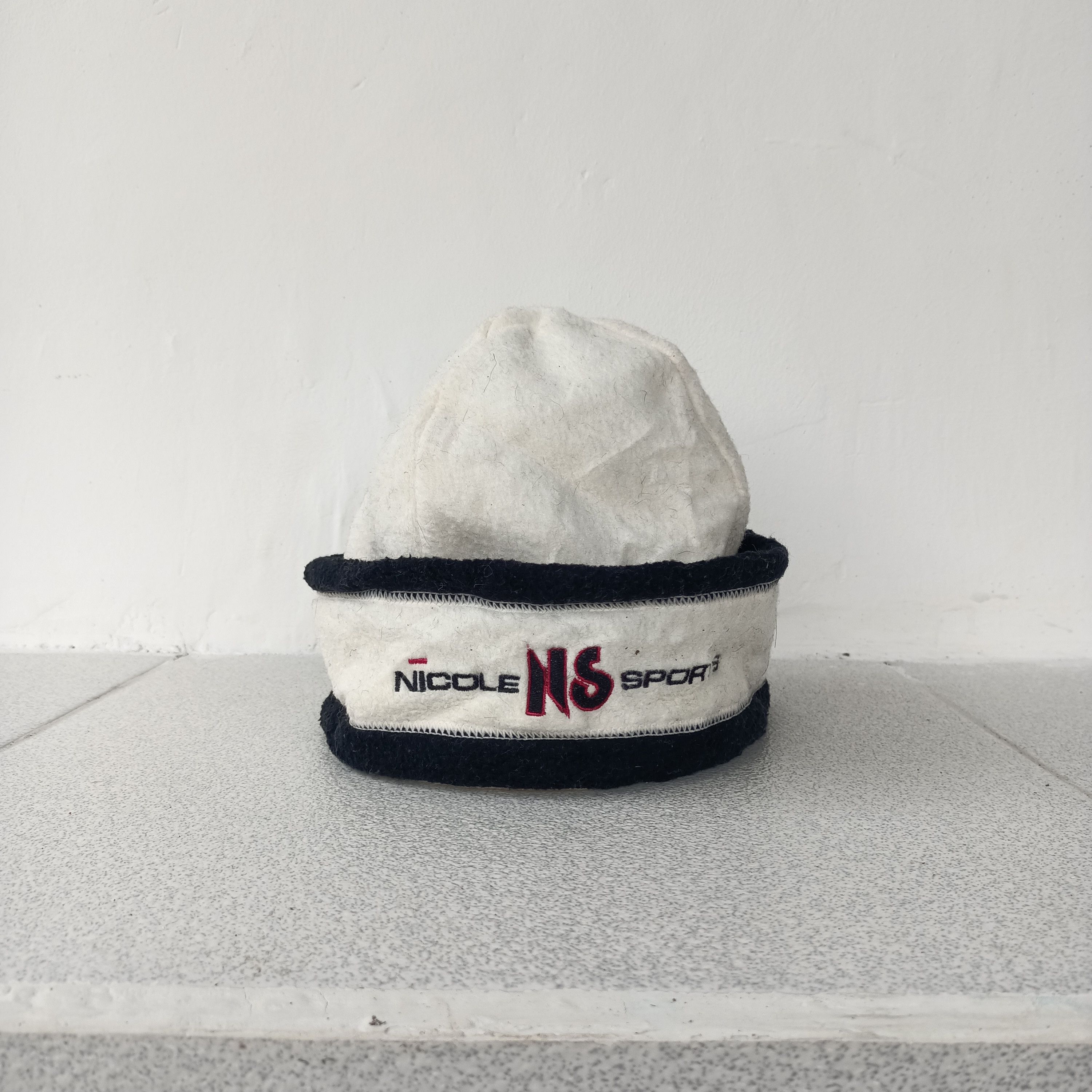 Japanese Brand Japanese Nicole Sport club for men black white beanie ...