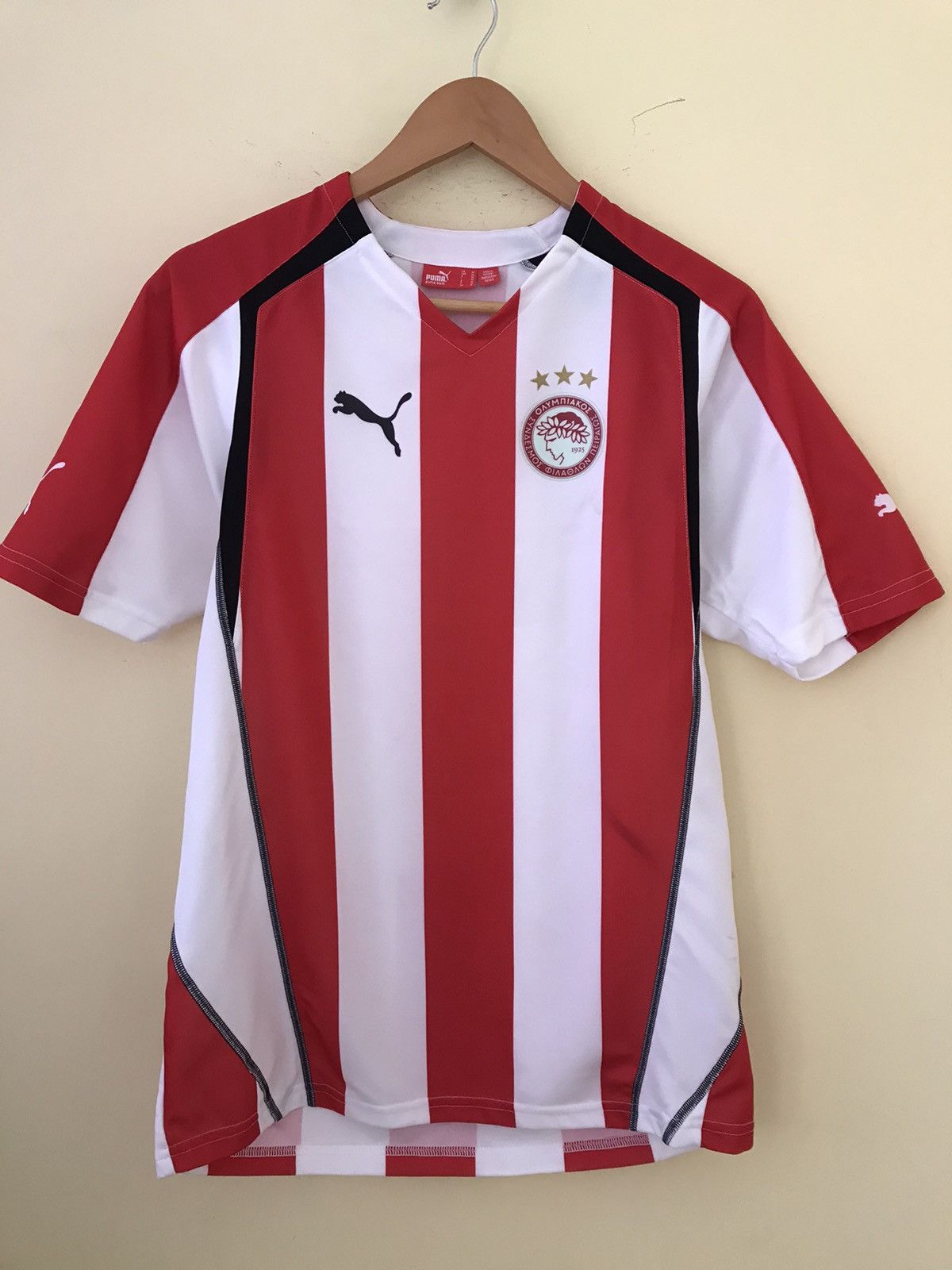 Puma Olympiacos 2005 2006 Puma home football shirt soccer jersey | Grailed