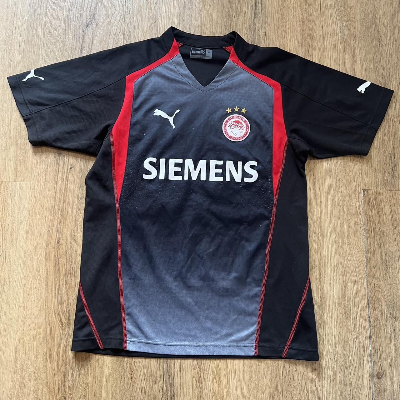 Puma 2004-05 Nikopolidis Olympiakos Greece Goalkeeper Shirt Puma | Grailed