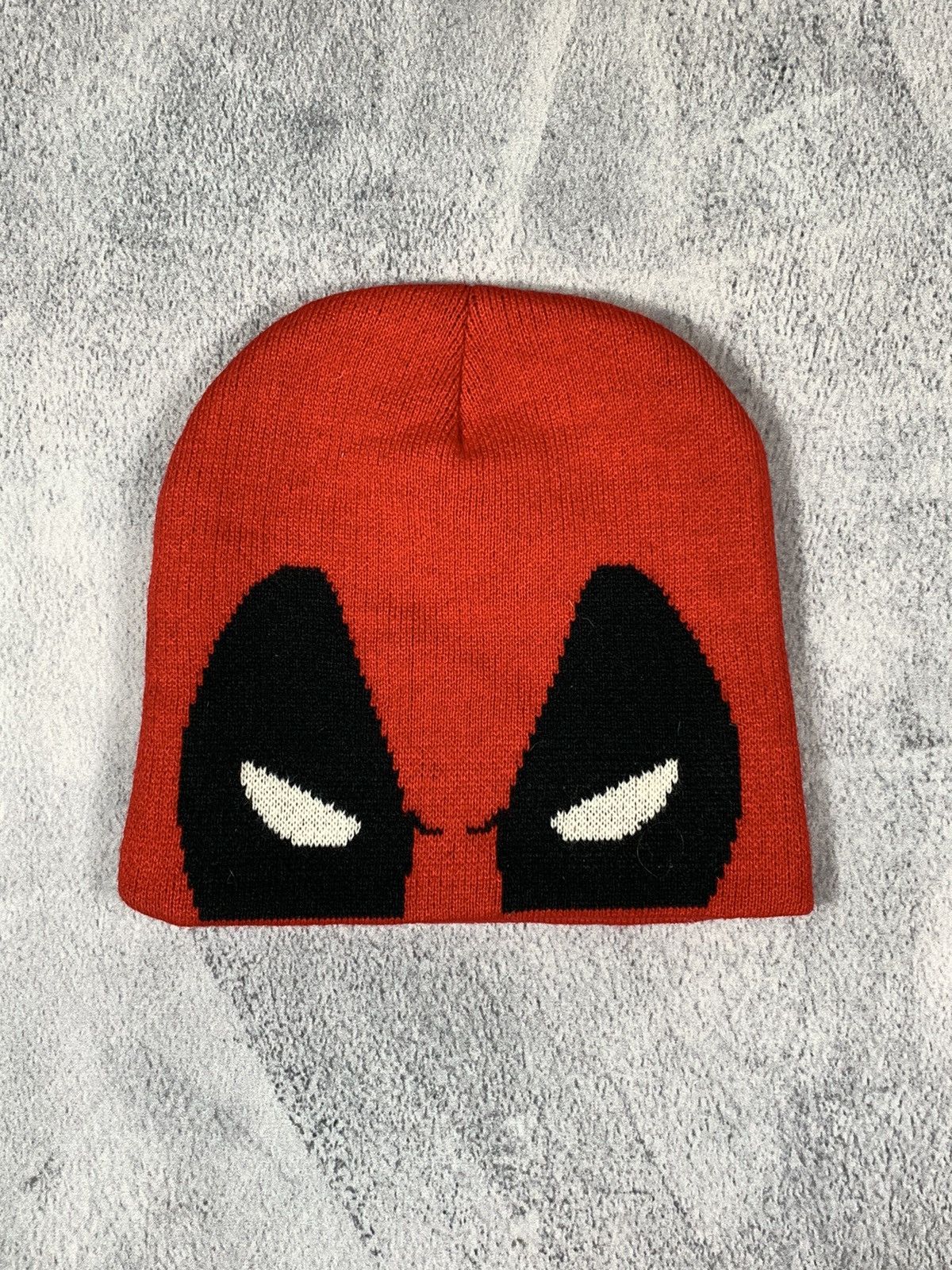 Vintage Vintage Y2K Deadpool marvel comics beanie hat one size | Grailed