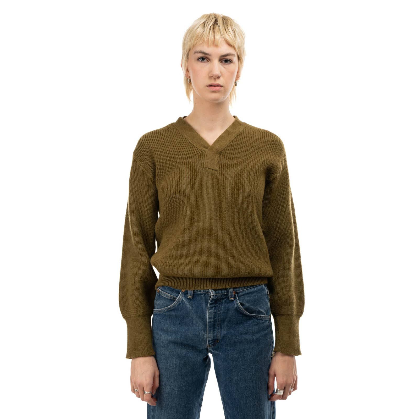 Boothia Felix WW2 Red Cross Sweater - Medium | Grailed