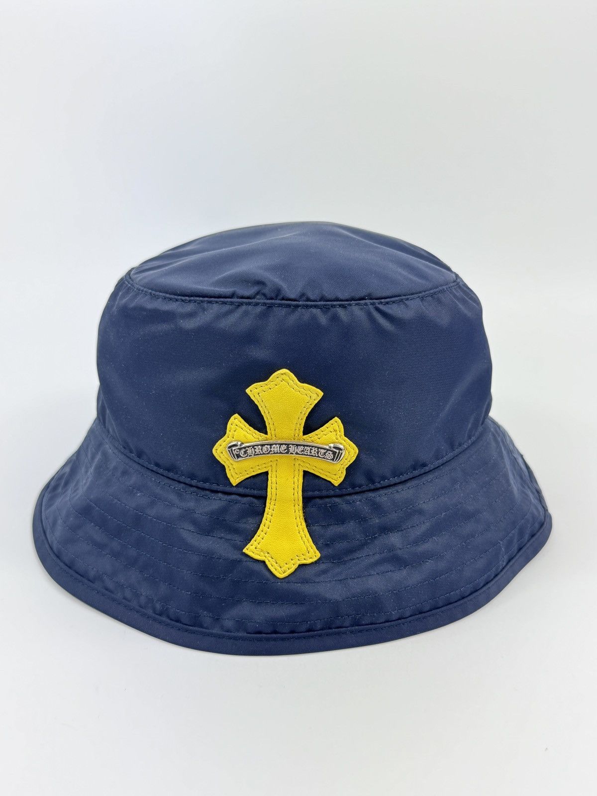 Chrome Hearts CROSS PATCH WITH SILVER DETAILED BUCKET HAT LARGE | Grailed