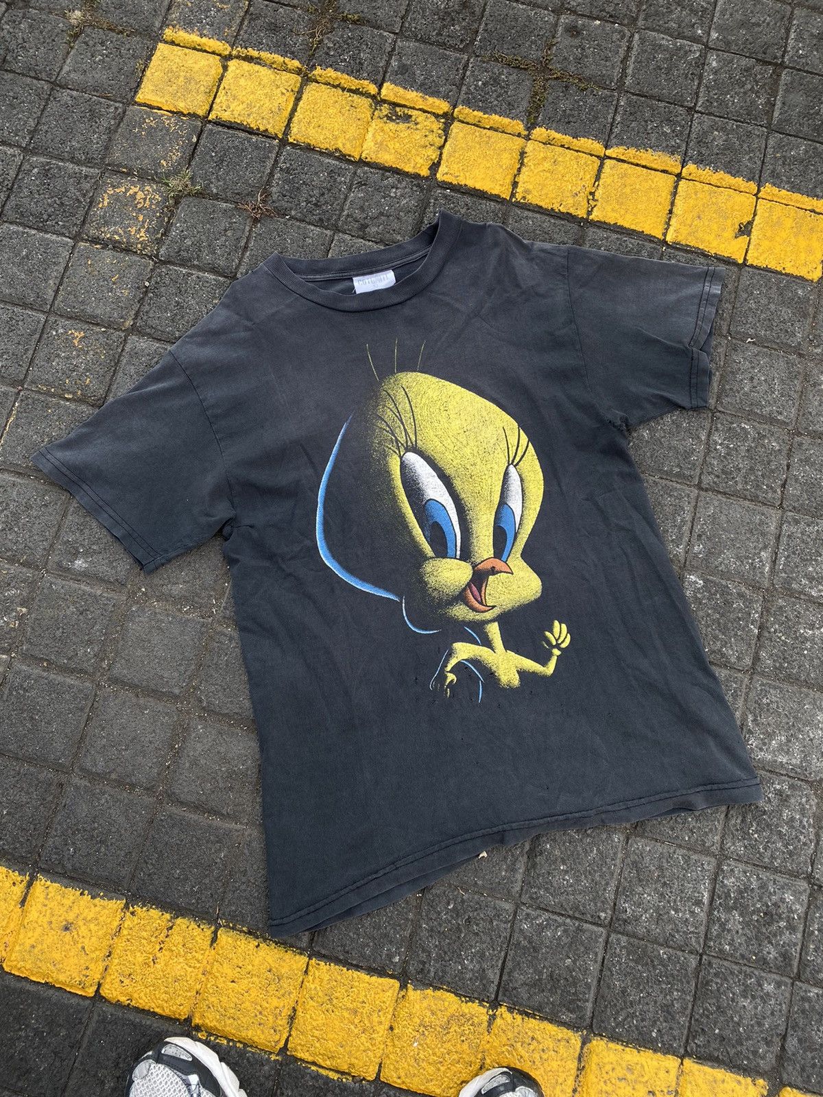 Vintage 90s Tweety Blackout Shadow Mexican bootleg | Grailed