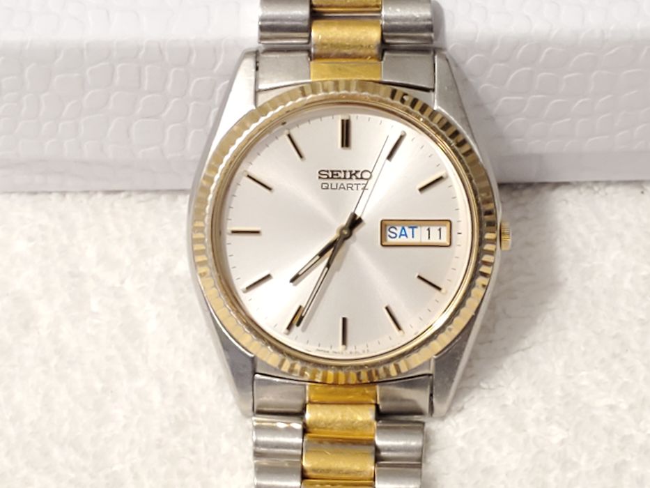 Seiko Vintage Seiko Men's Day Date Quartz Watch Stainless Steel | Grailed