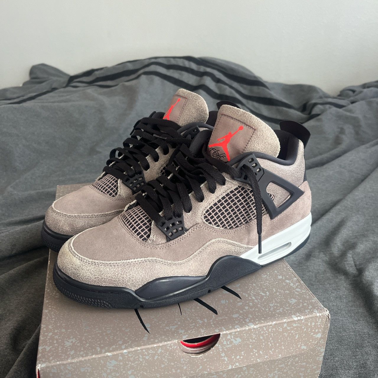 Jordan Brand × Nike Jordan 4 Taupe Haze | Grailed