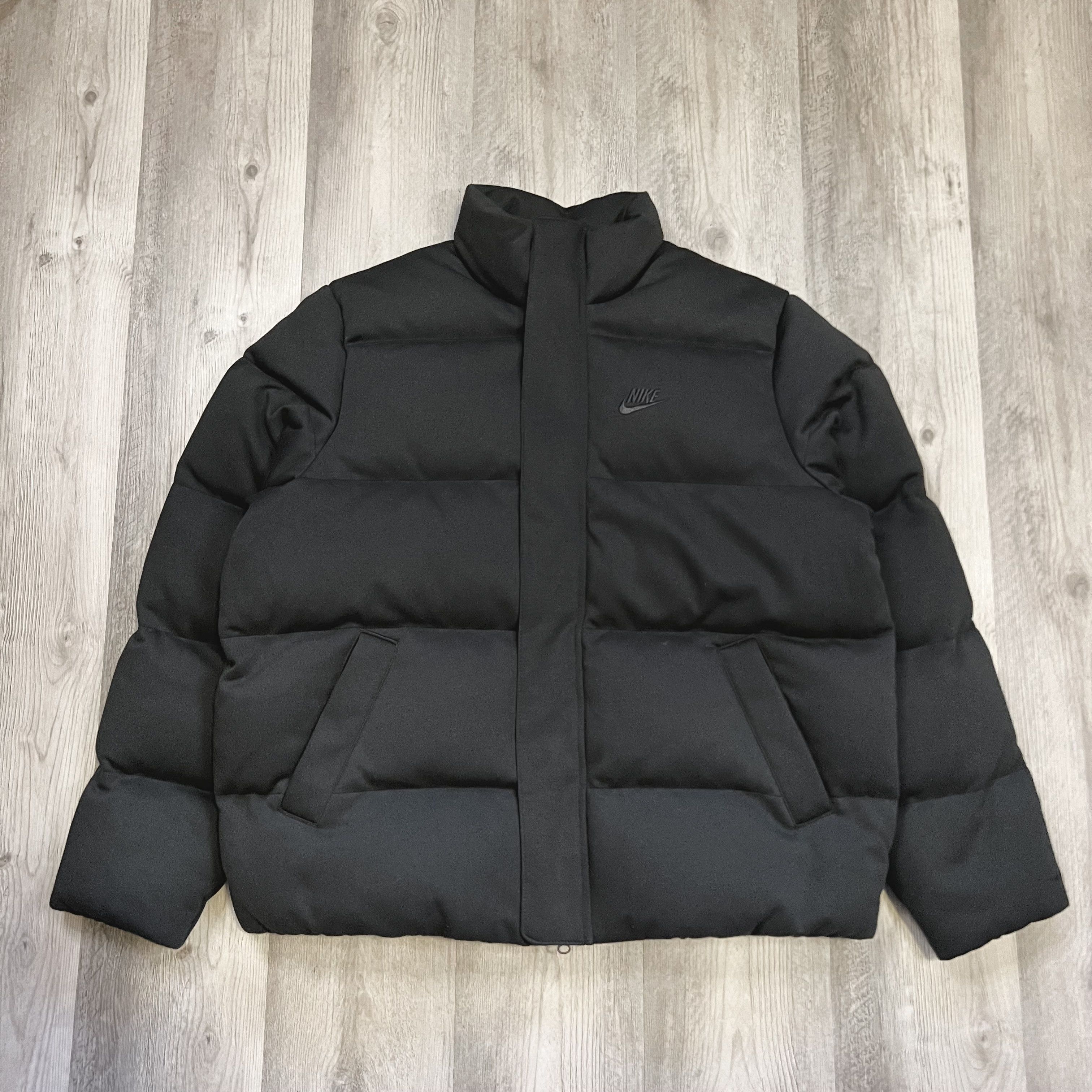 Nike Nike Sportswear Tech Fleece Oversized Puffer Jacket Black | Grailed