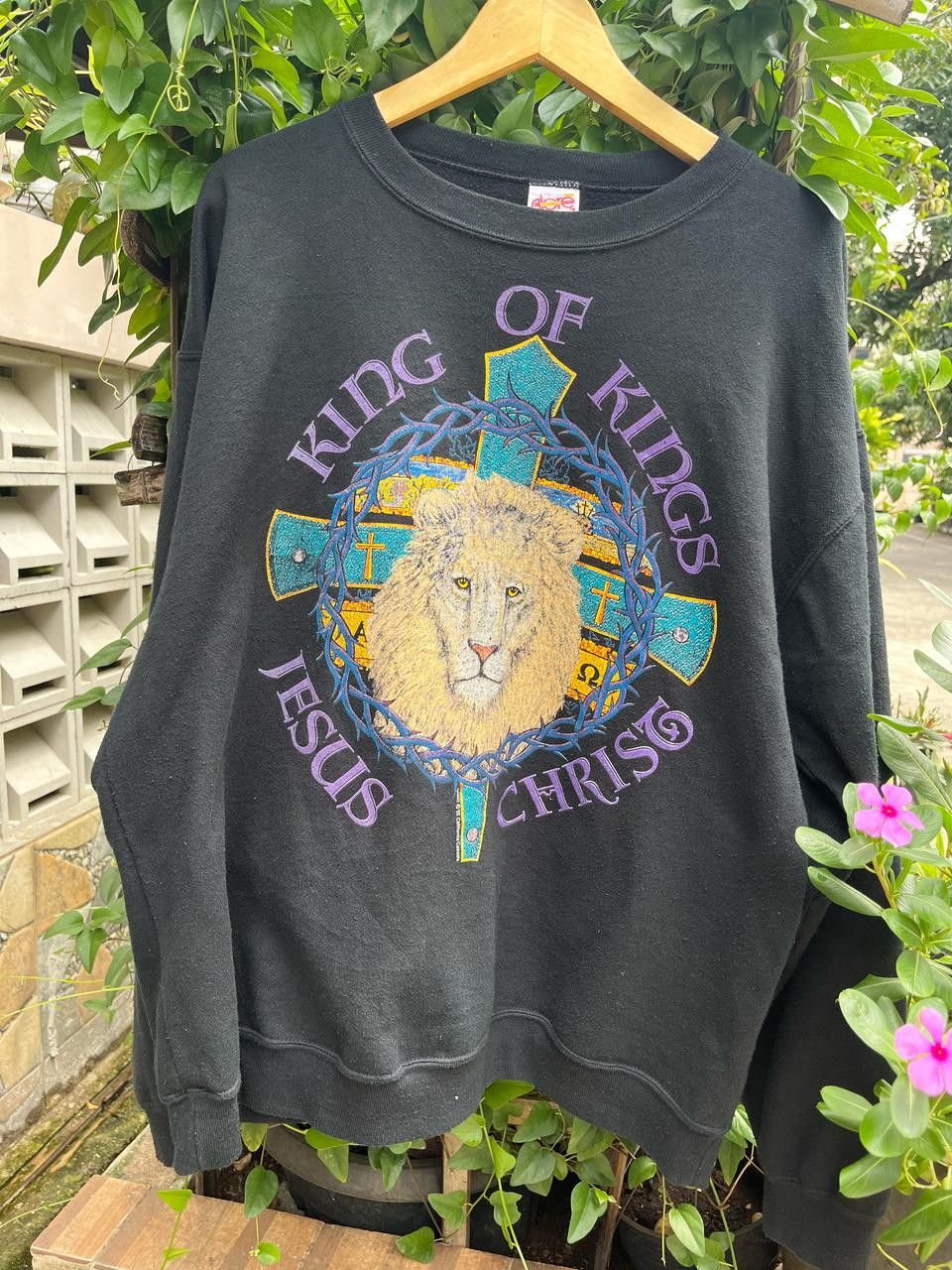 Religion × Streetwear King of The Kings Jesus Christ '92 Sweatshirts ...