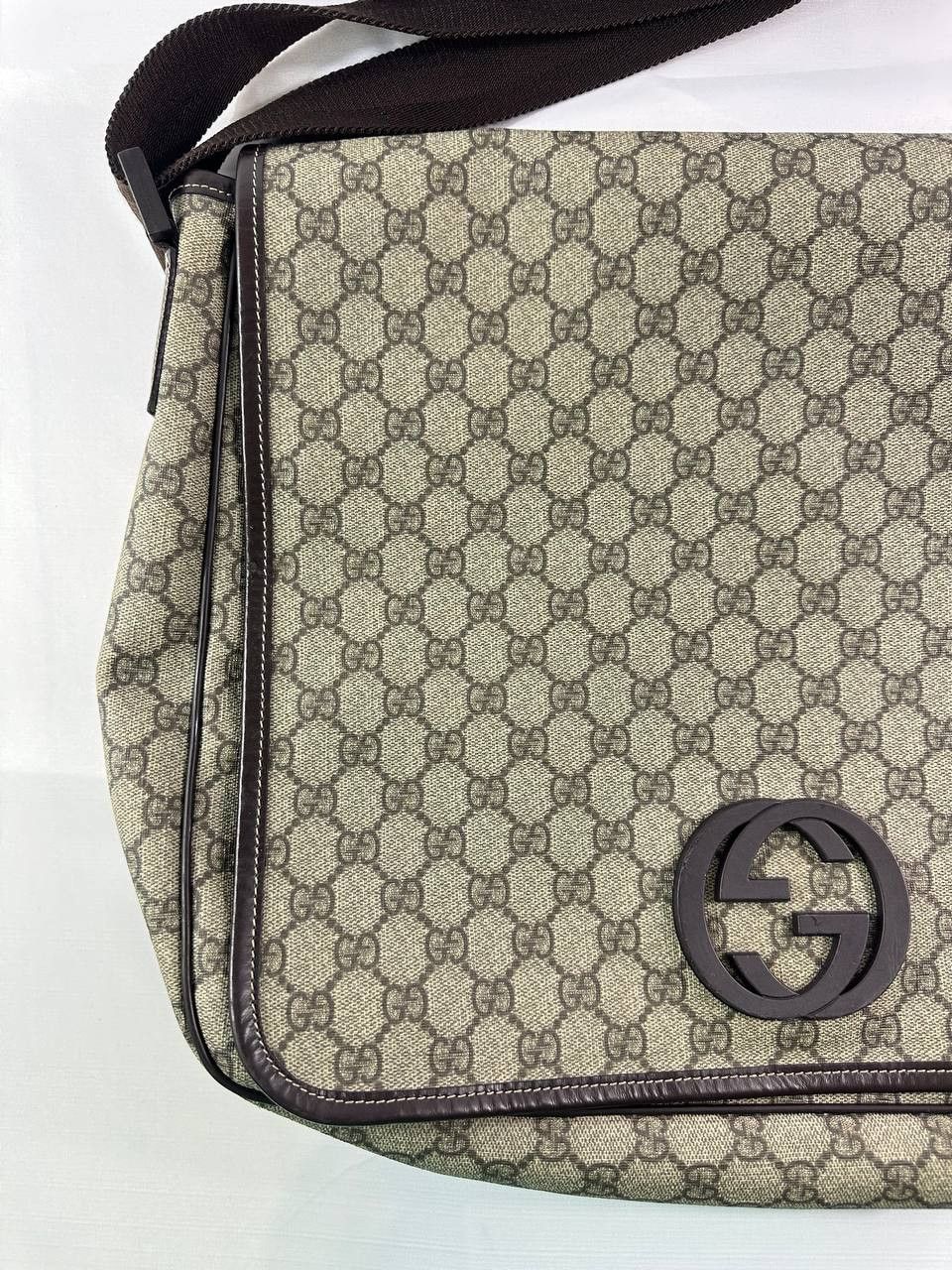 Gucci Gucci Interlocking GG Monogram Messenger Bag | Grailed