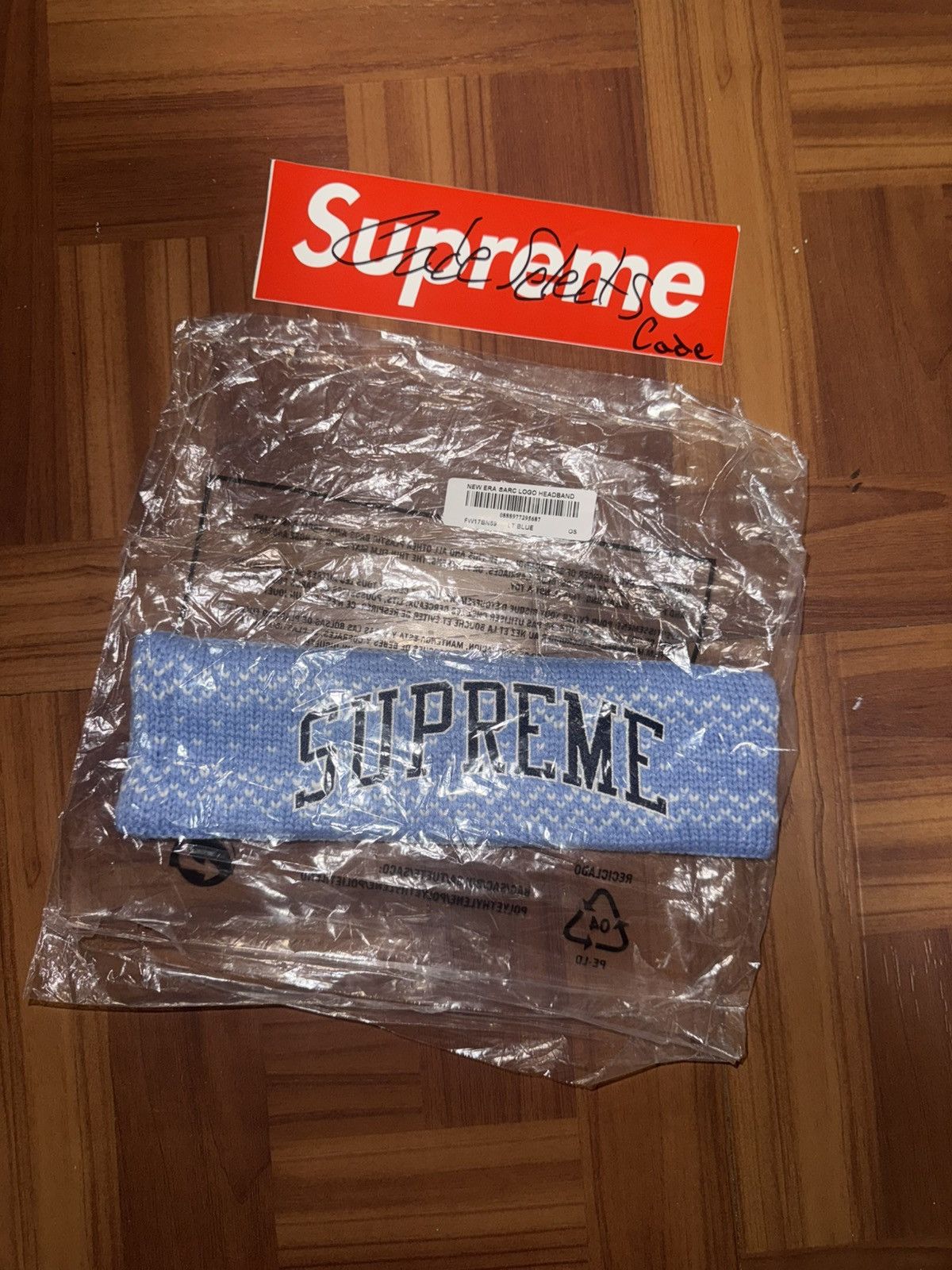 Supreme Supreme FW17 New Era Arc Logo Headband | Grailed