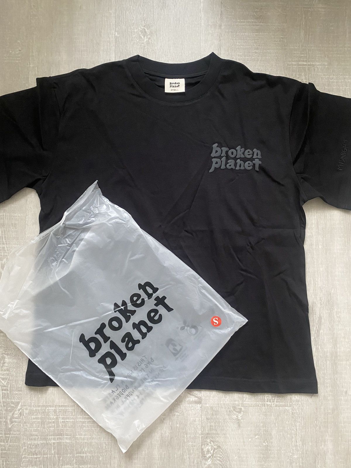 Broken Planet Broken planet T-shirt | Grailed