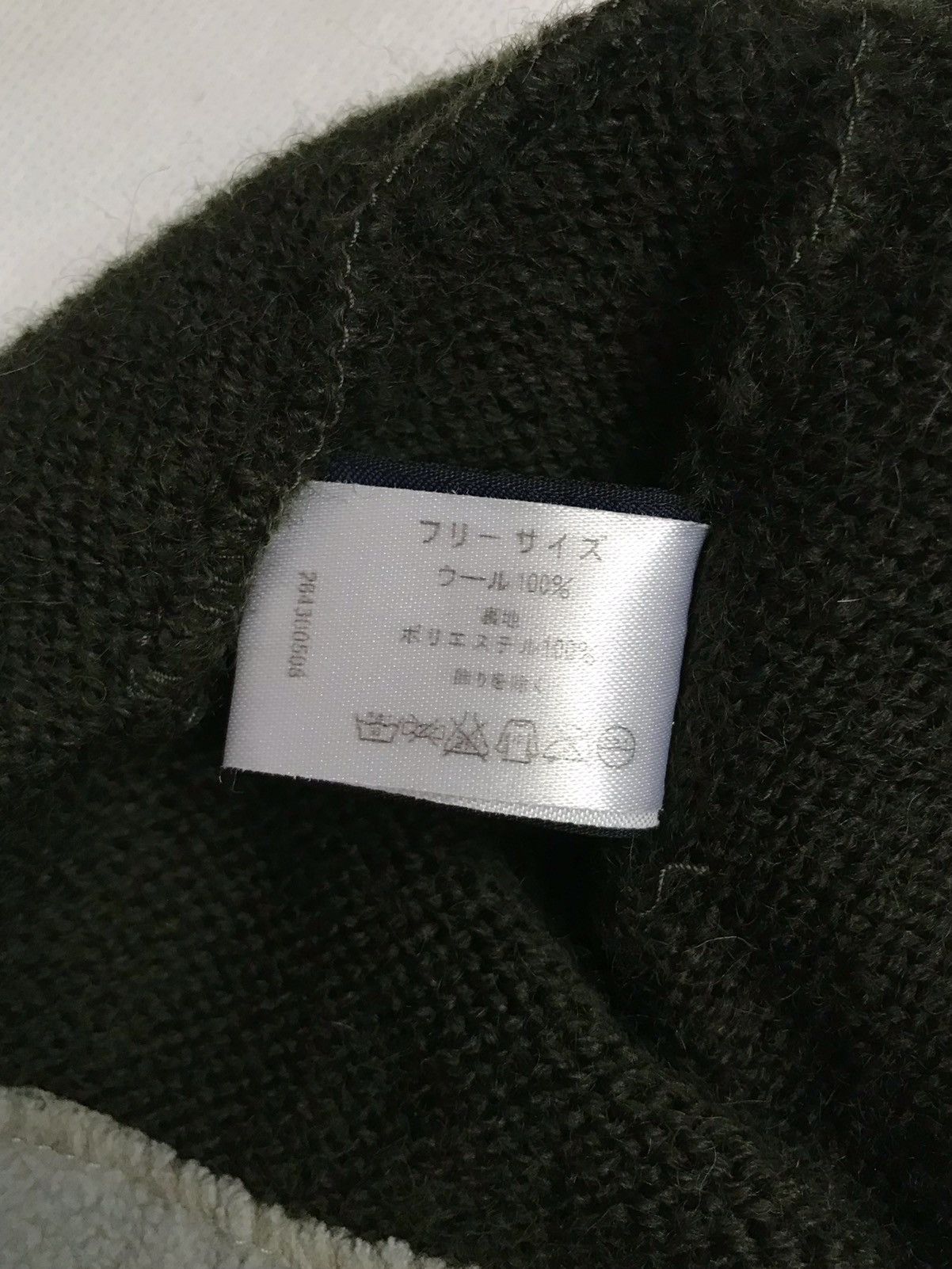 Arc'Teryx Vintage Arcteryx Wool Embroidered Logo Bird Beanie Hat 90s ... Arc'Teryx Vintage Arcteryx Wool Embroidered Logo Bird Beanie Hat 90s ...