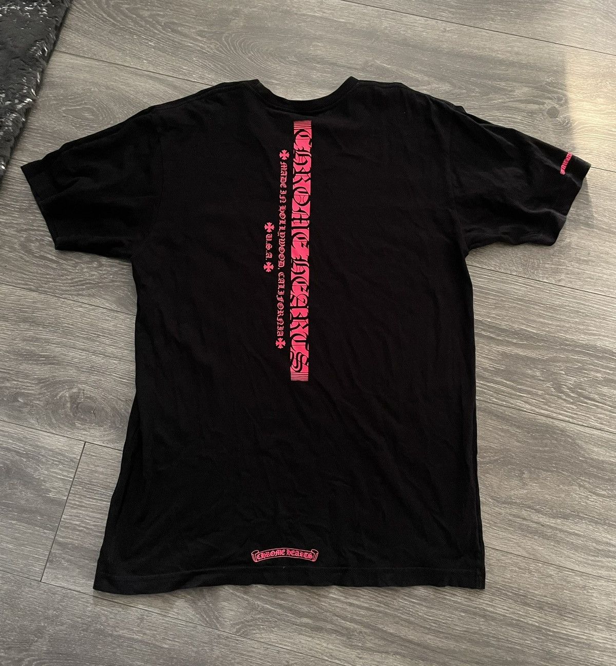 Chrome Hearts Chrome hearts Hollywood pink tshirt | Grailed