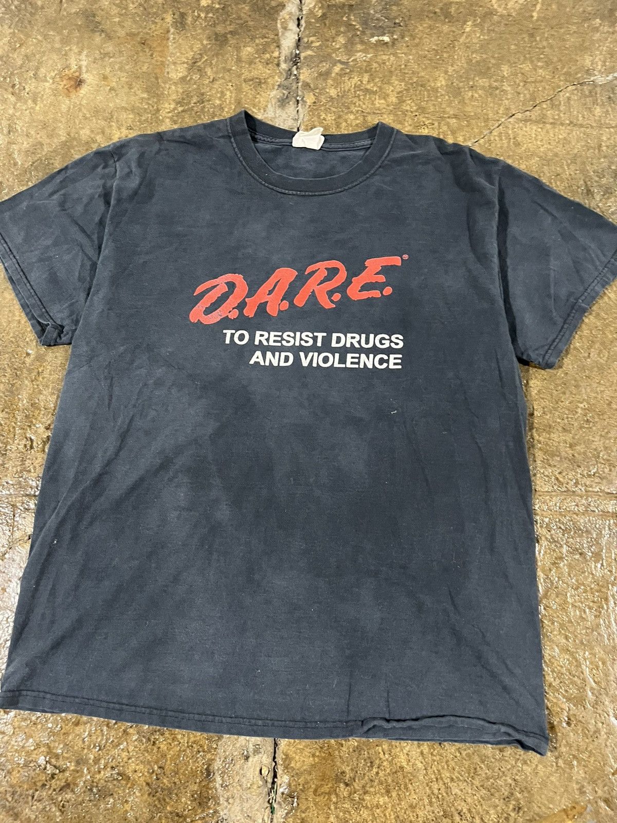 D.A.R.E × Streetwear × Vintage CRAZY VINTAGE Y2K DARE TO RESIST DRUGS ...