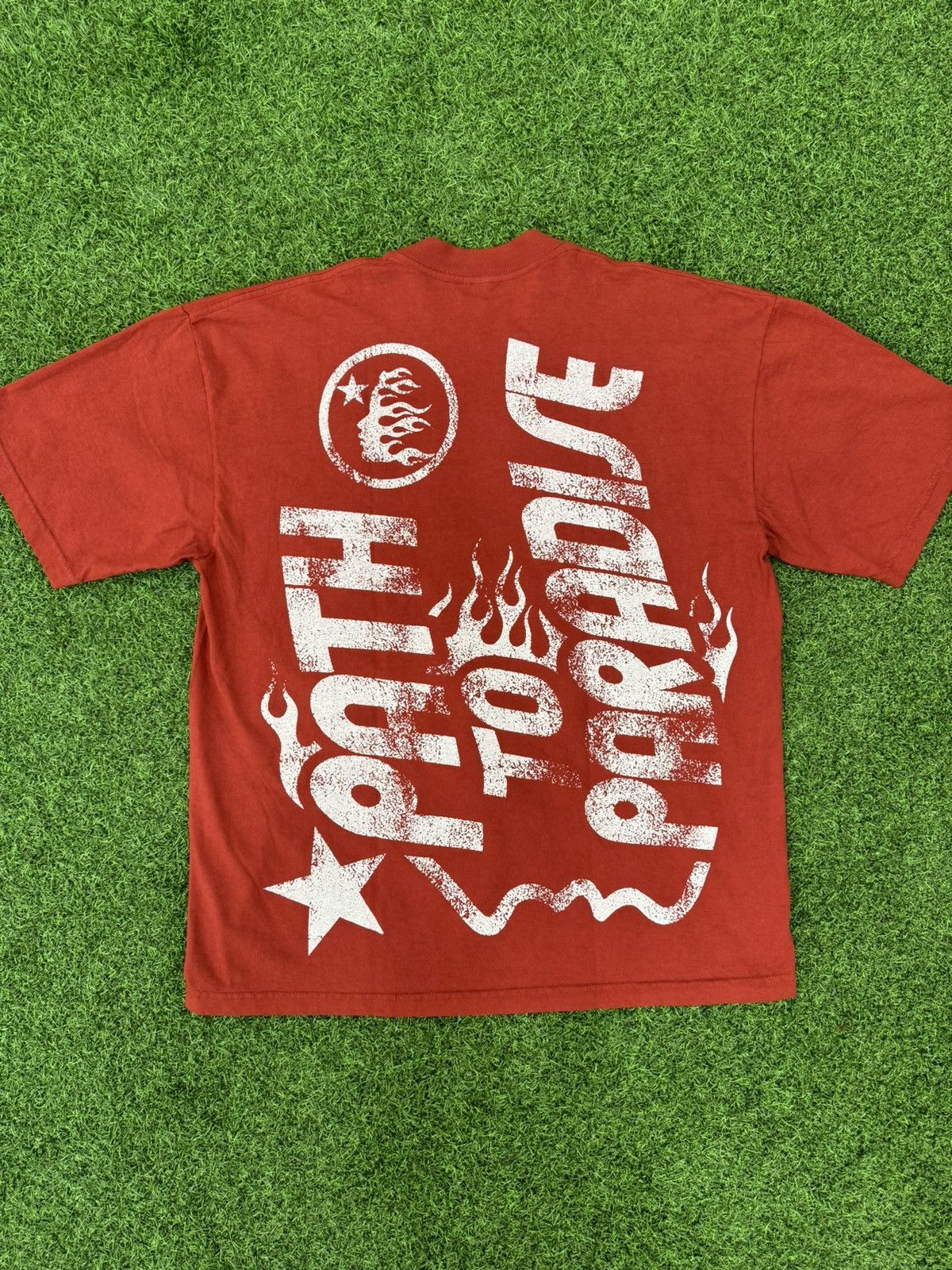 HELLSTAR Hellstar Studios Red Jesus Emblem tee | Grailed