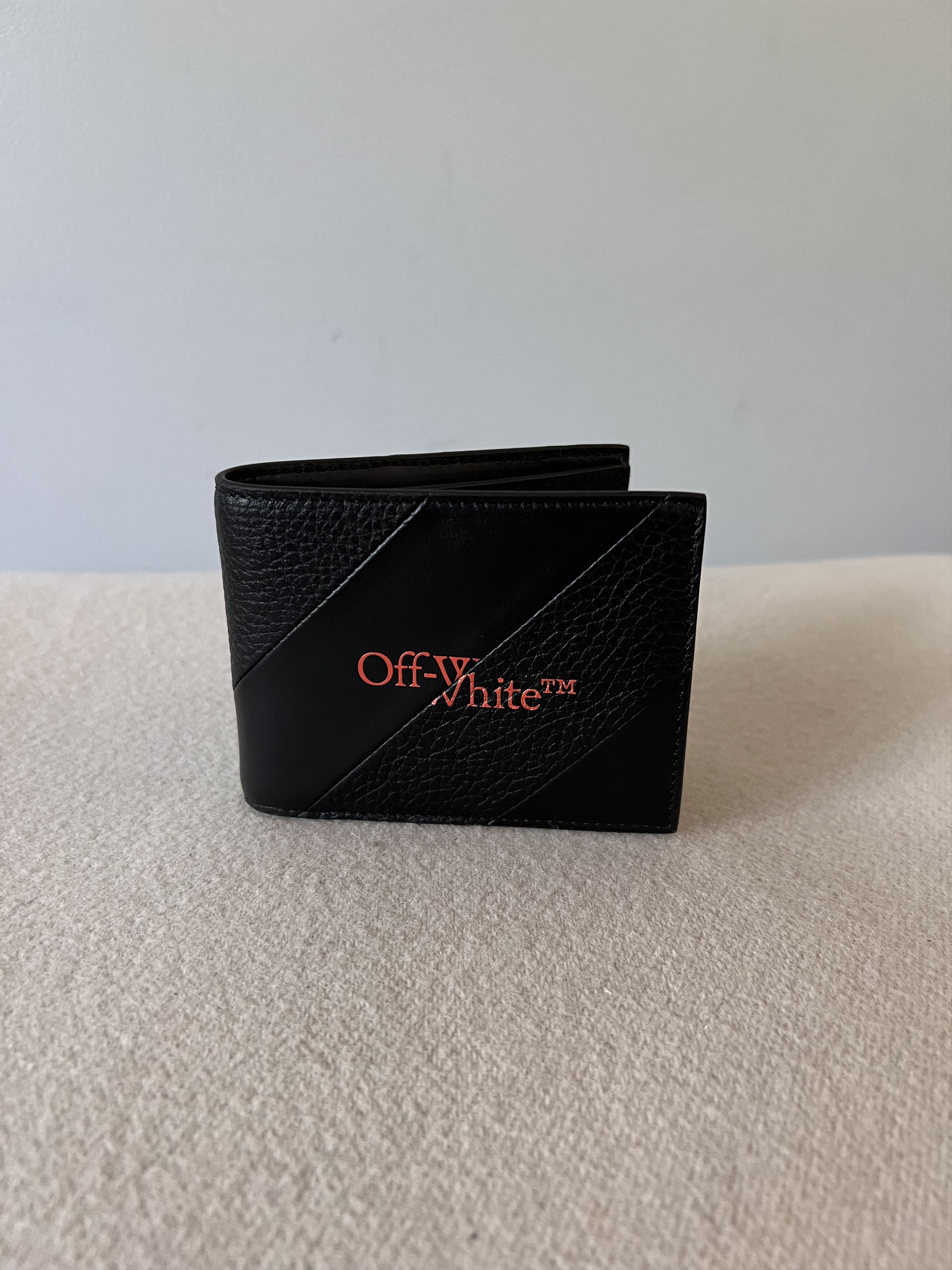 Off-White Off White Industrial Bifold Leather Wallet in Black Orange ...