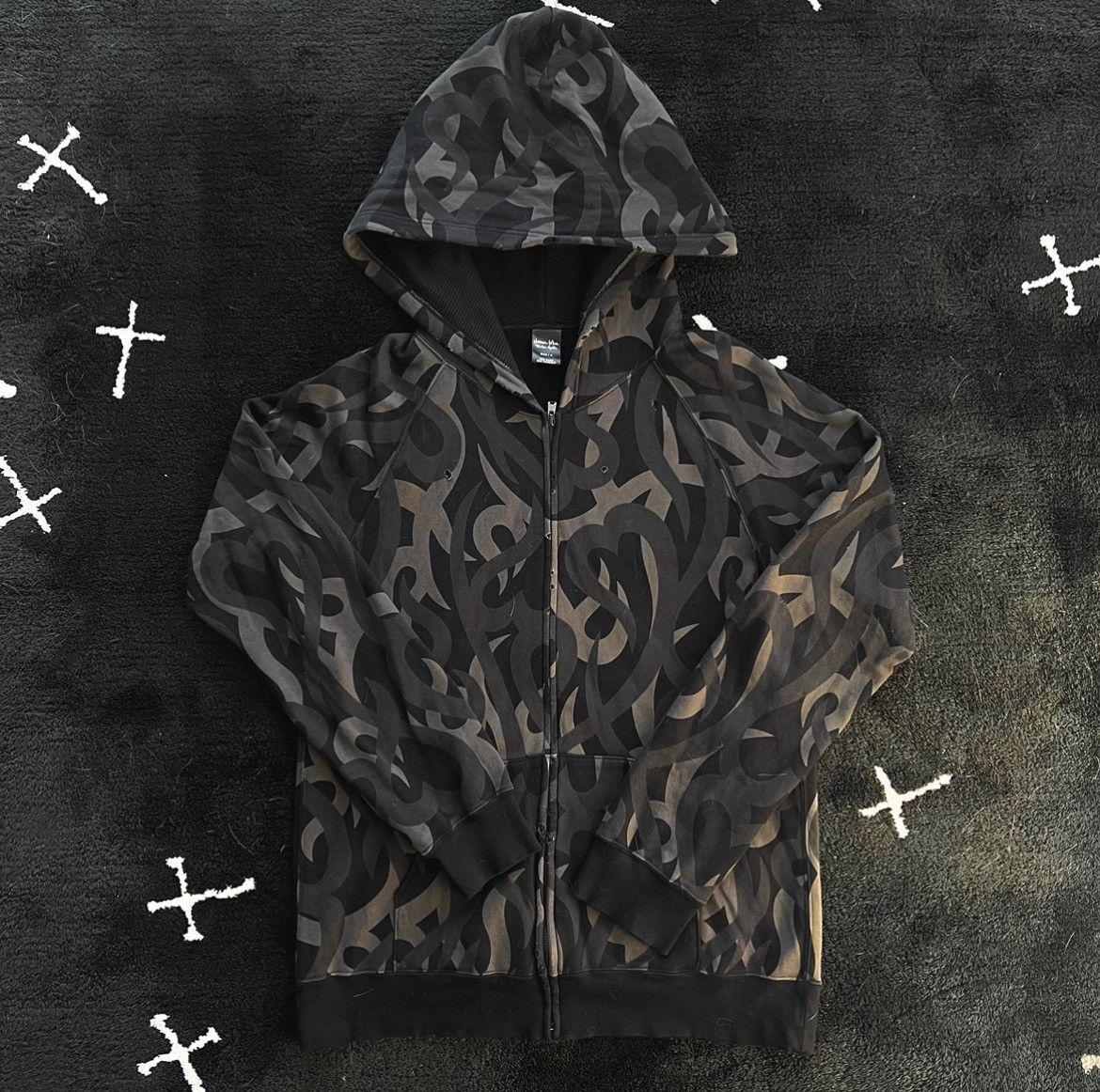 Number (N)ine AW04 - "Give Peace A Chance" Tribal Camouflage Zip Up ...